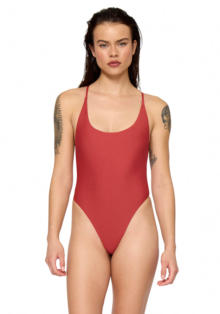 Veronica One Piece | Dos Gardenias