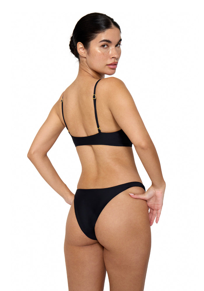 Crystal Bottom – Dos Gardenias